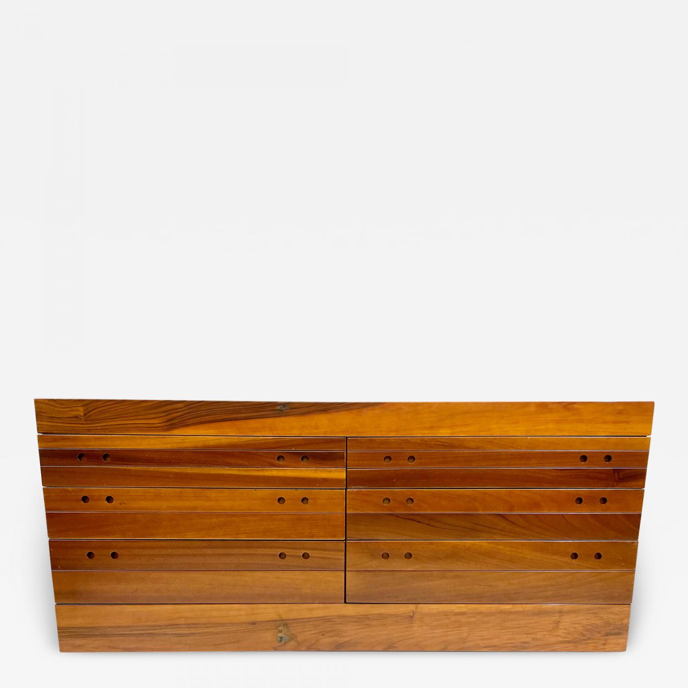 Mid Century Modern Walnut Sideboard with 6 Drawers