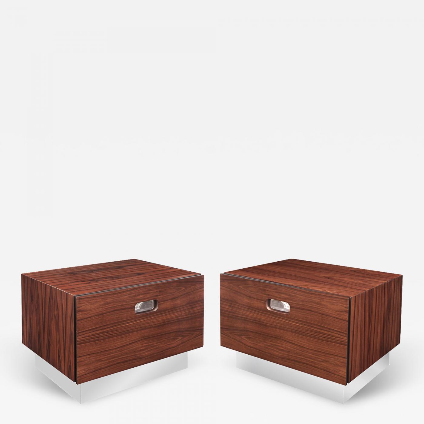Milo Baughman - Pair of Bedside / End Tables by Milo Baughman