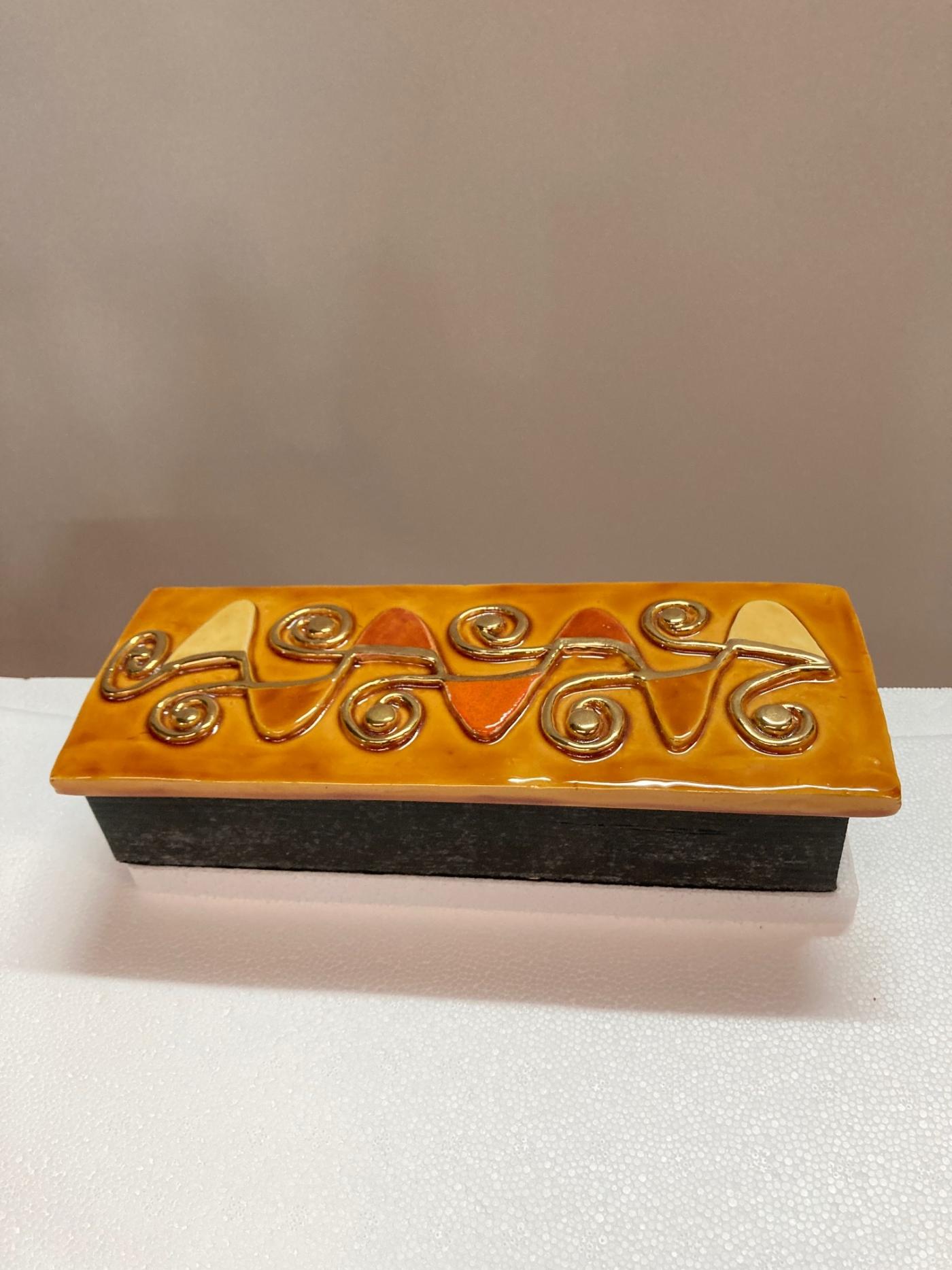 Mithe Espelt - 1970's Ceramic box by Mithe Espelt