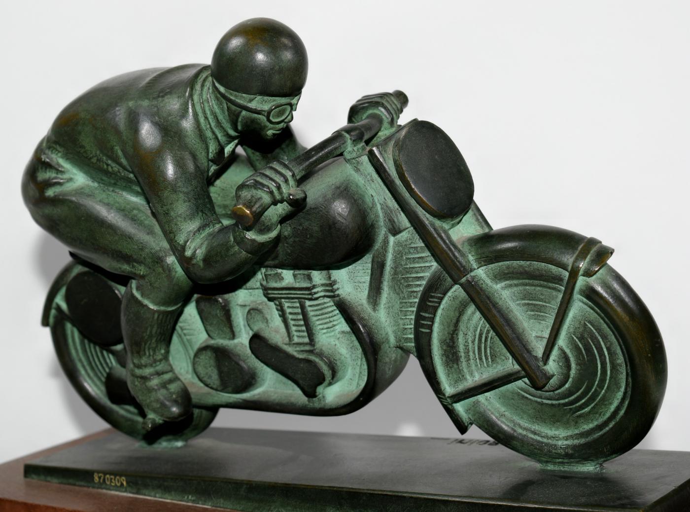 Harley Davidson - Motorcycle Racing Trophy Paris France