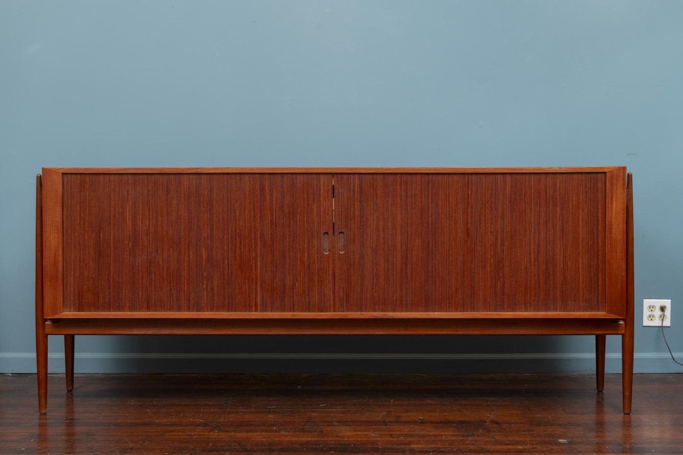 Niels Vodder - Niels Vodder Teak Credenza NV54