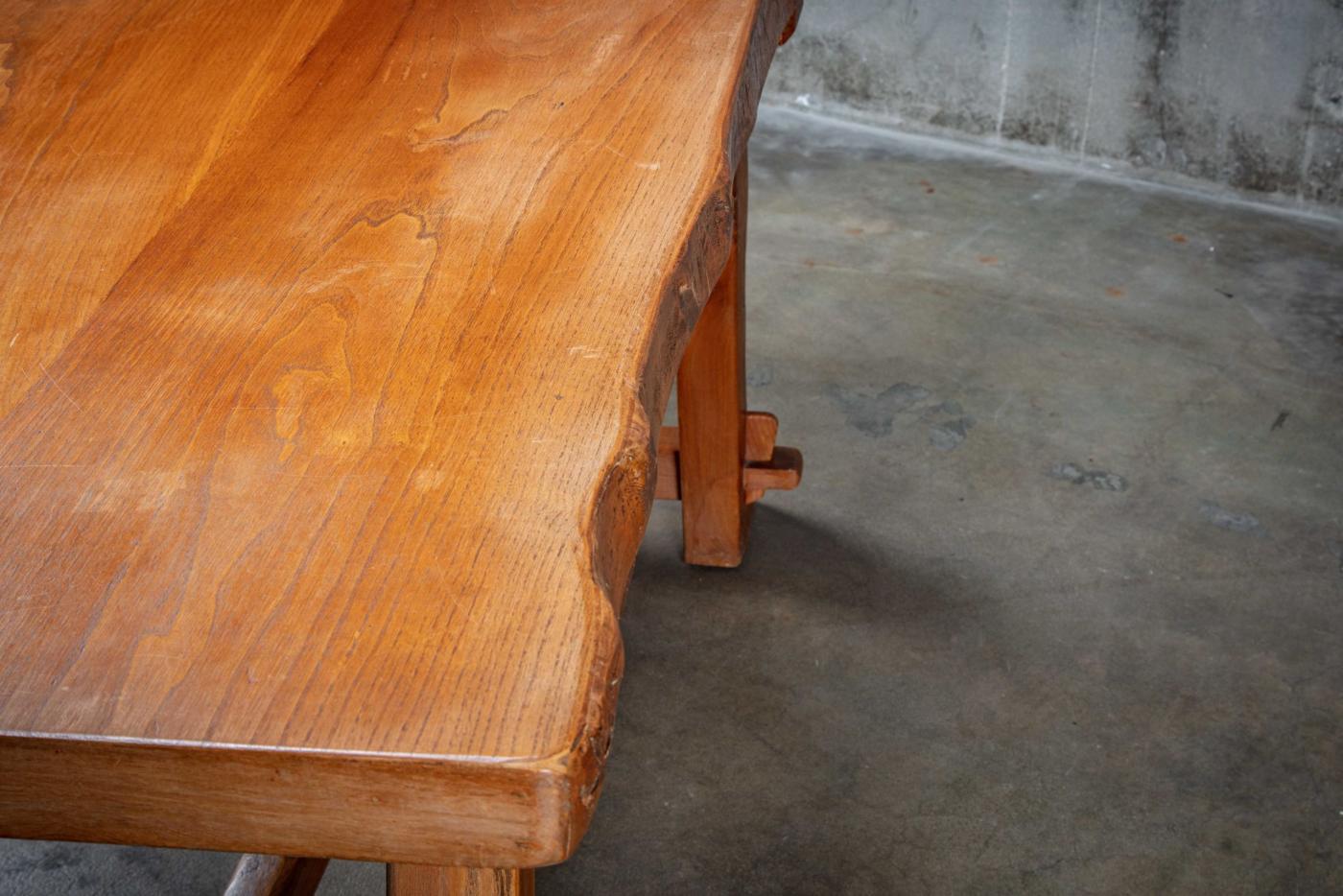 OAK PLANK TOP TABLE WITH FREE EDGE TOP