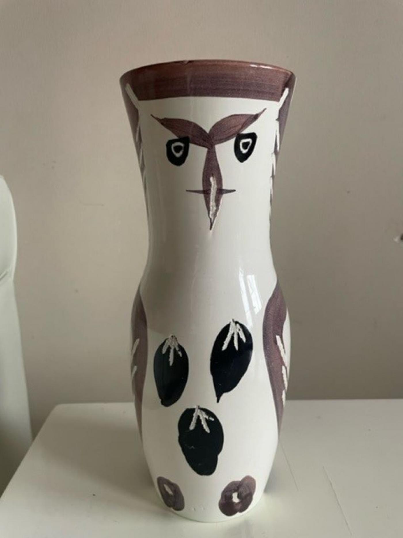 Pablo Picasso - Pablo Picasso - Chouetton, Ceramic Owl Vase, 1952.