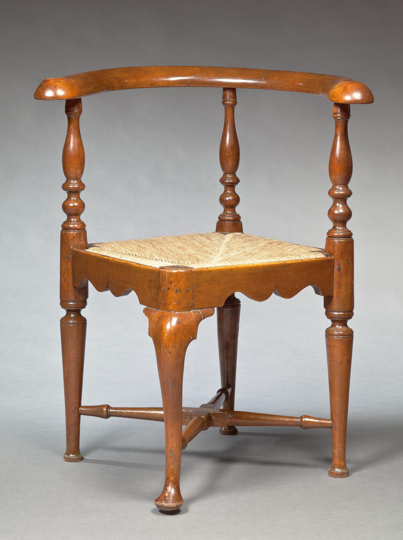 Pad Foot Queen Anne Corner Chair