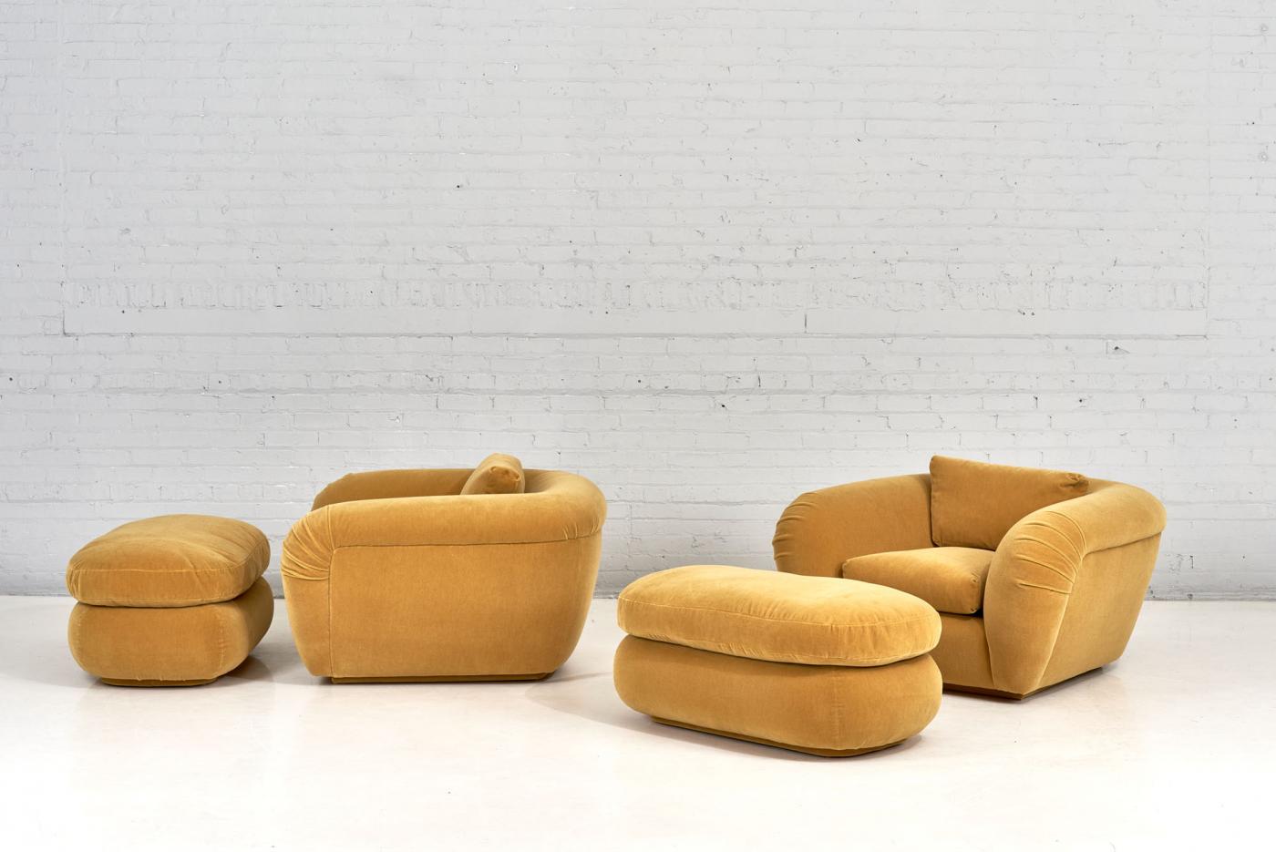 Jay Spectre - Pair Jay Spectre Lounge Chairs and Ottomans, 1990