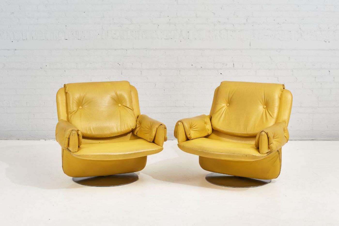 Geoffery Harcourt - Pair of Geoffrey Harcourt Artifort Chairs, 1960