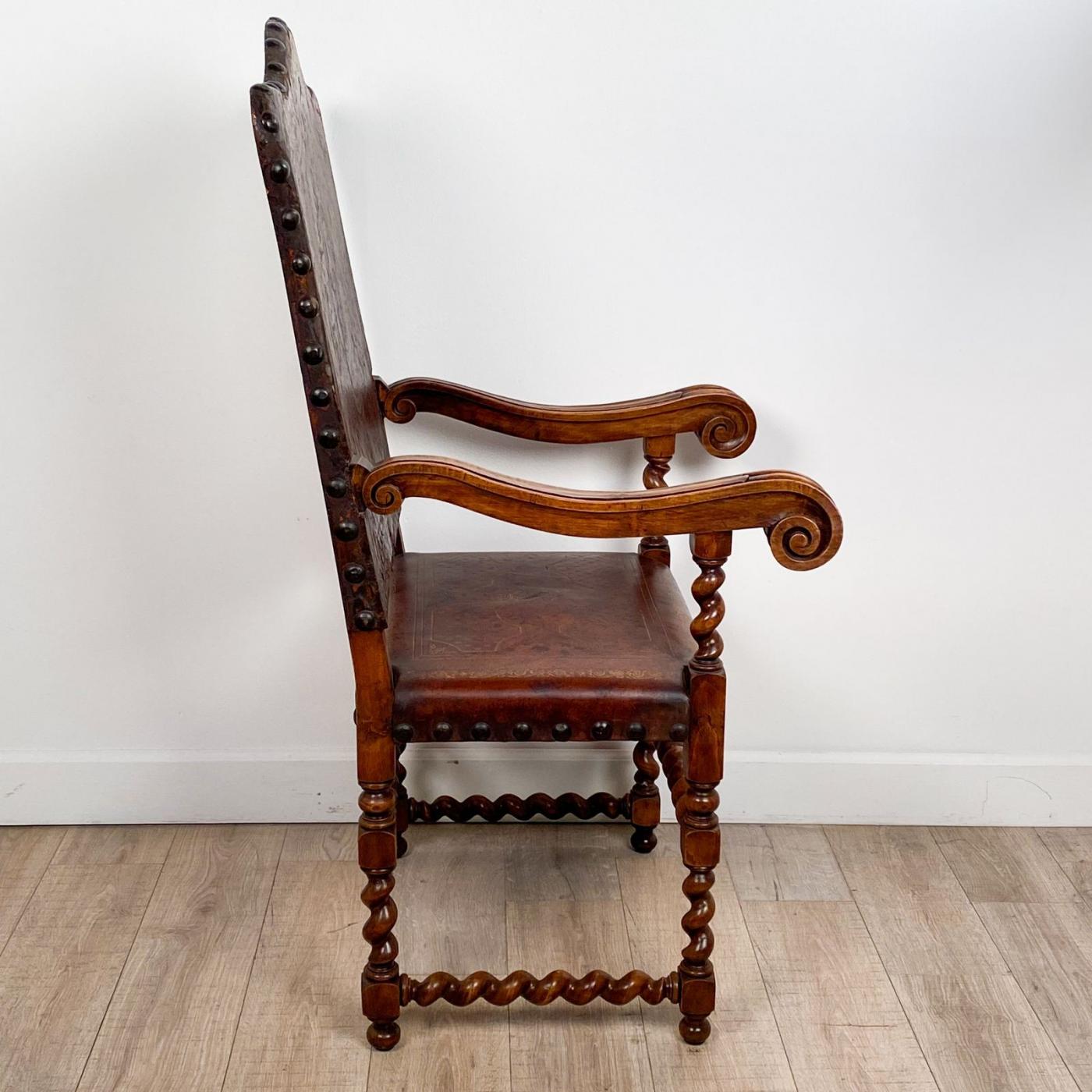 Pair of Italian Oversized Carved Baroque Style Thrones, circa 1860