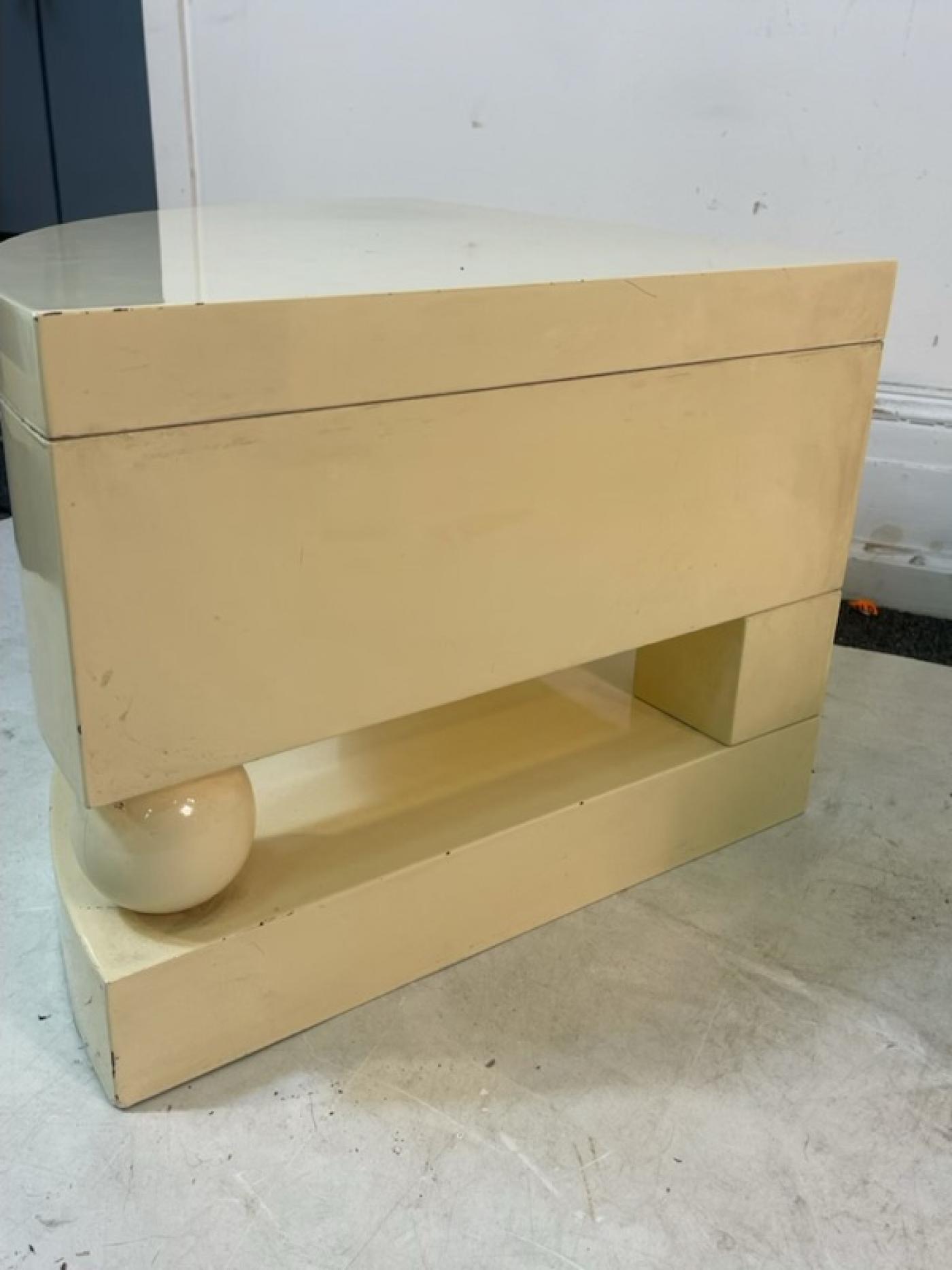 Paolo Gucci - ART DECO REVIVAL PAIR OF PAOLO GUCCI SIDE TABLES