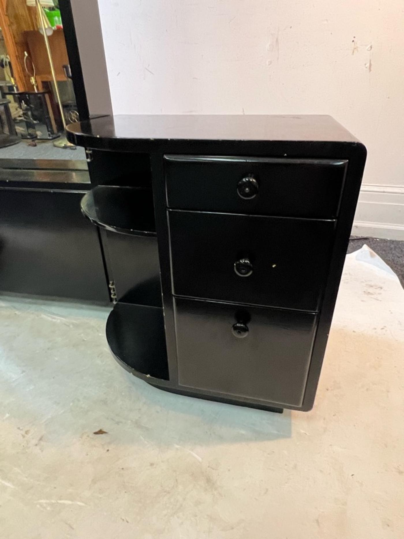 Paul Frankl - MODERNIST ART DECO VANITY