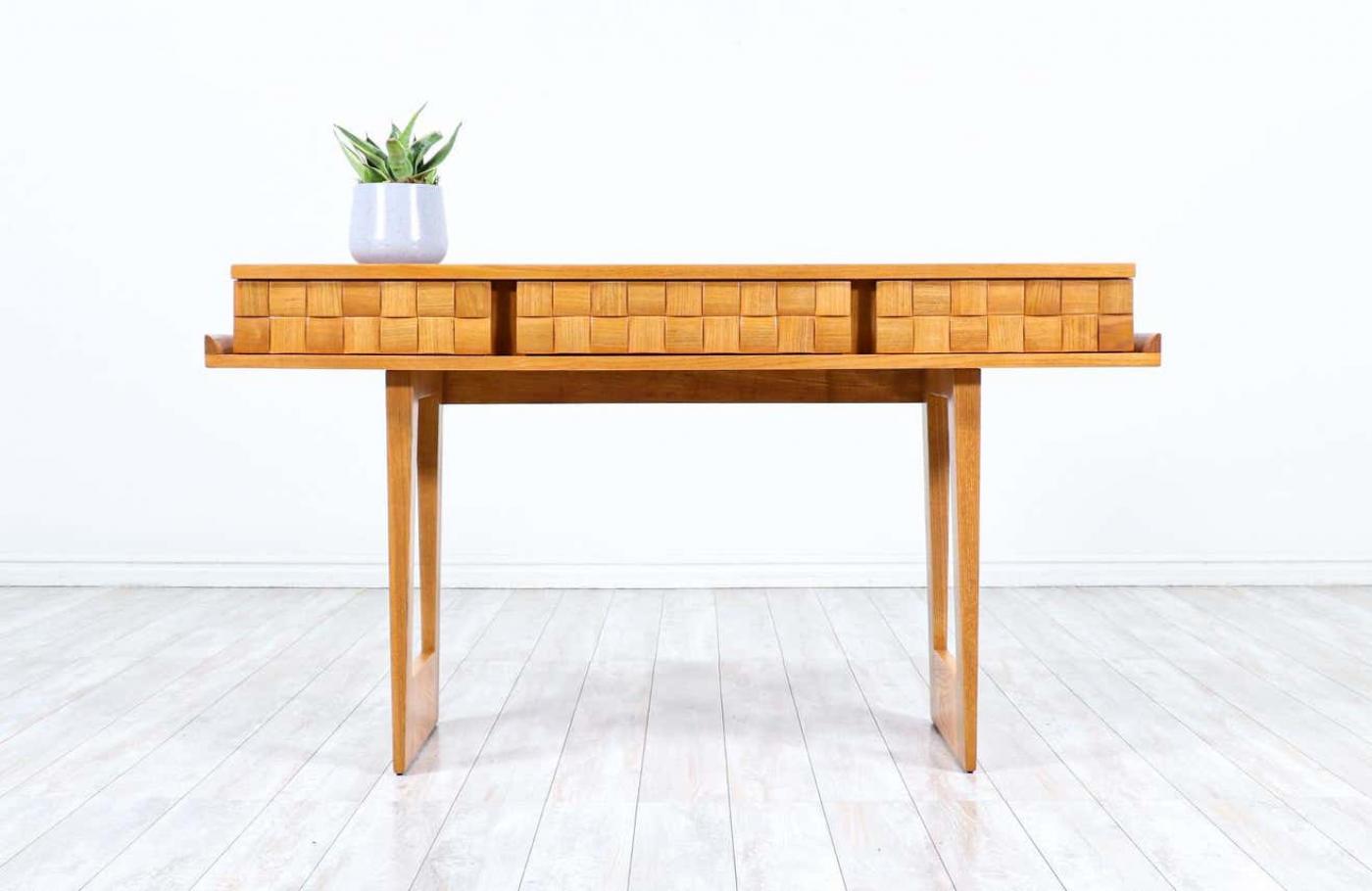 Paul László - Paul Laszlo "Basket Weave" Desk / Console Table for Brown ...