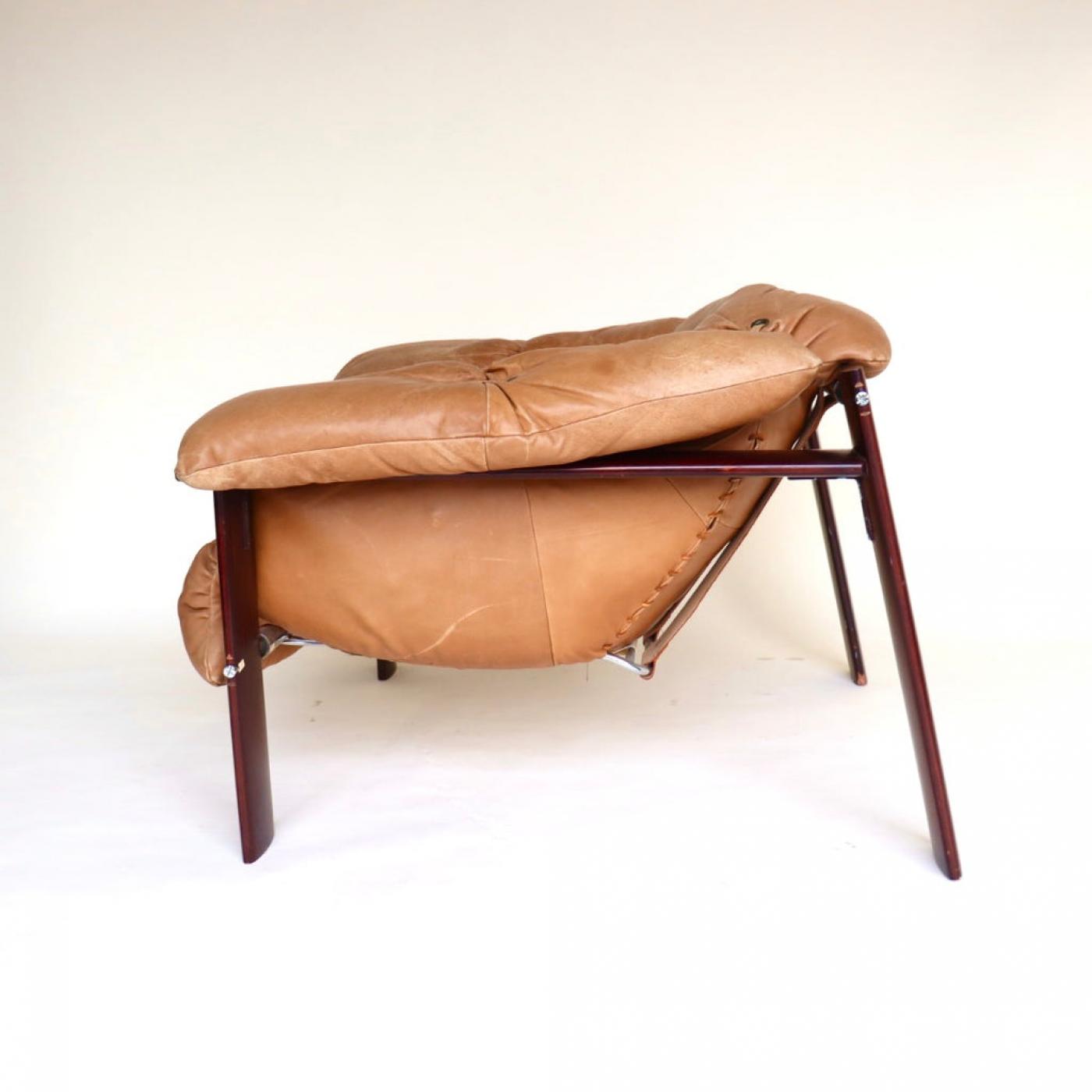 Percival Lafer - Percival Lafer MP-129 Lounge Chair in Pau Ferro