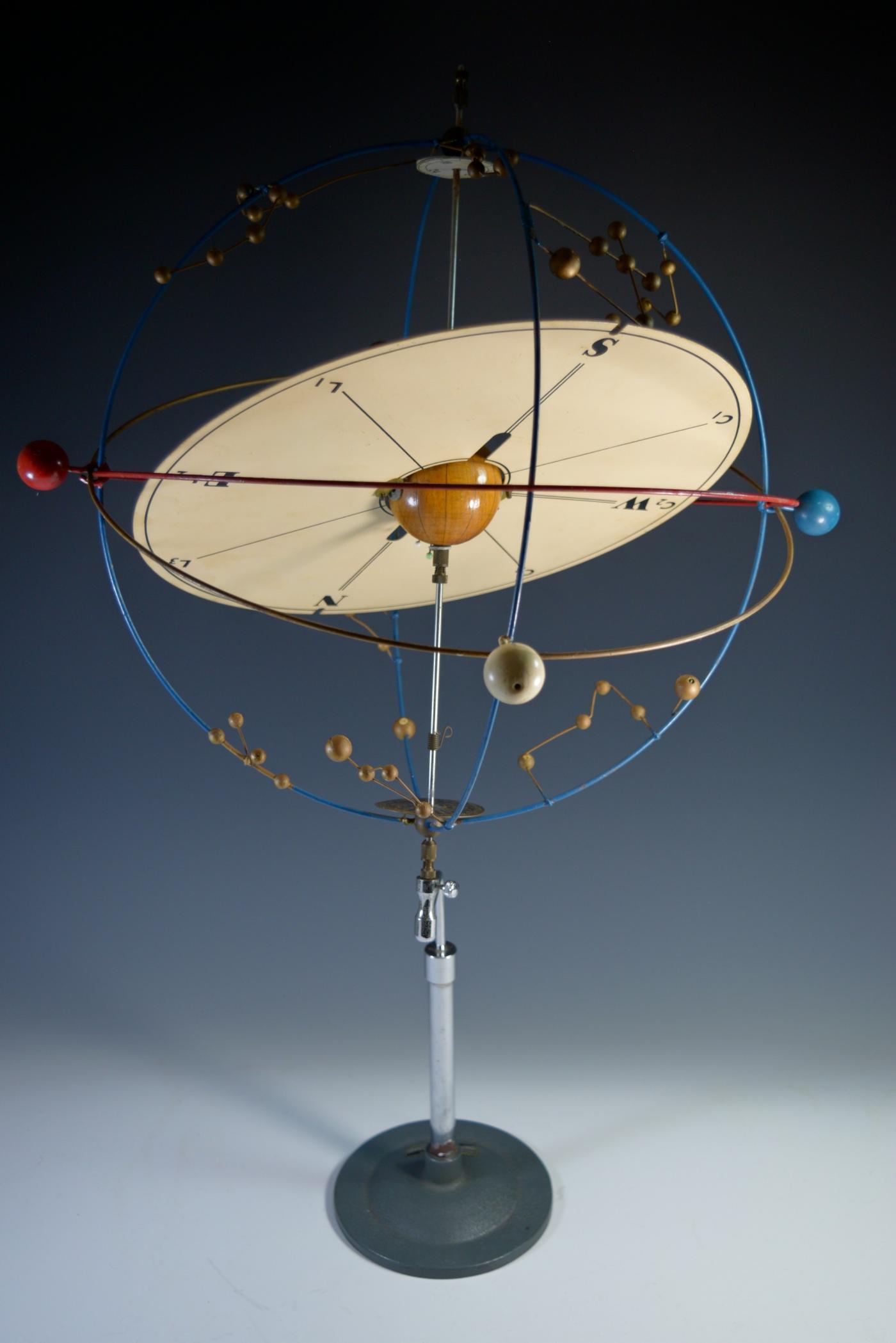 Planetarium Orrery Moveable Desk Display Model of the Solar System