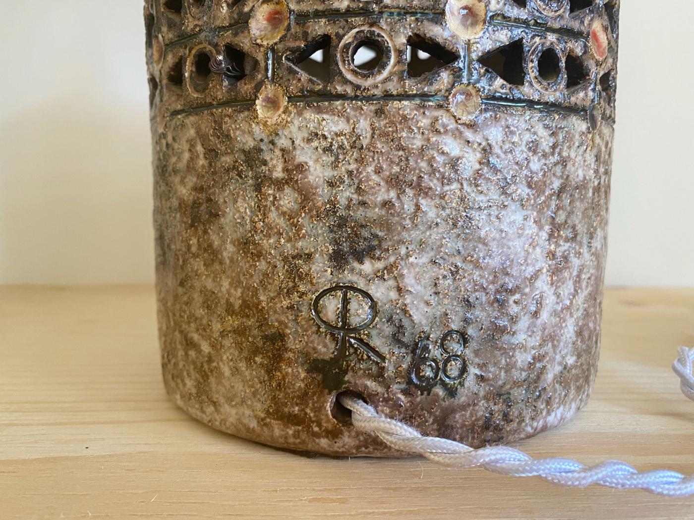 Raphael Giarrusso - RAPHAEL GIARRUSSO CERAMIC LAMP