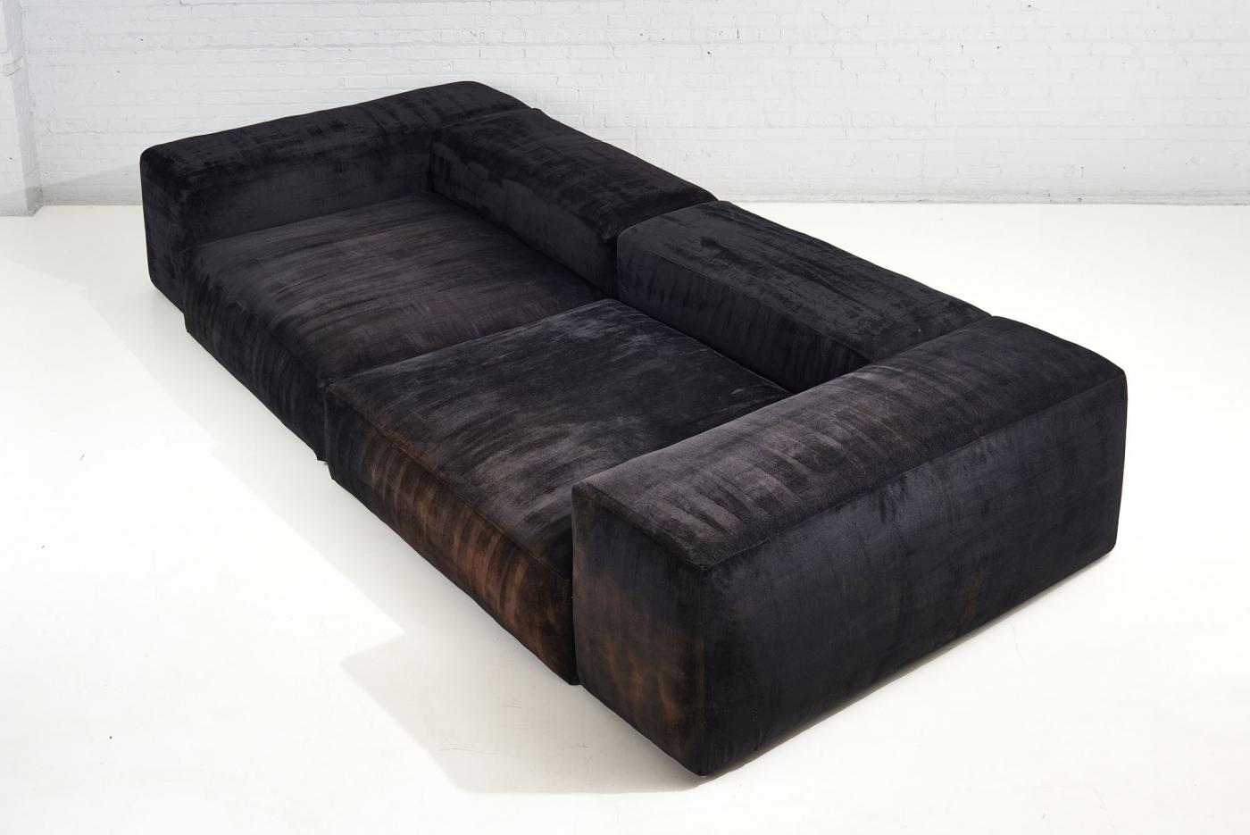 Raphael Raffel - Raphael Raffel Monumental Black Sofa, 1980
