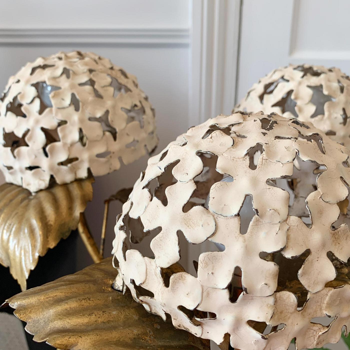 Rare 1950's American Hydrangea Table Lamp