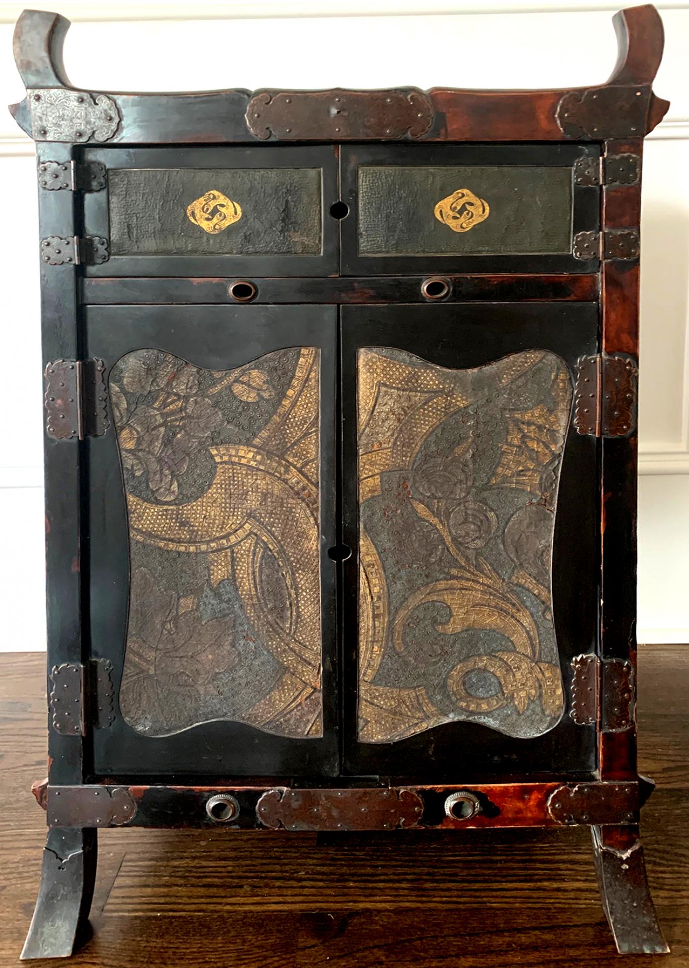 Rare Japanese Traveling Chest Edo Period