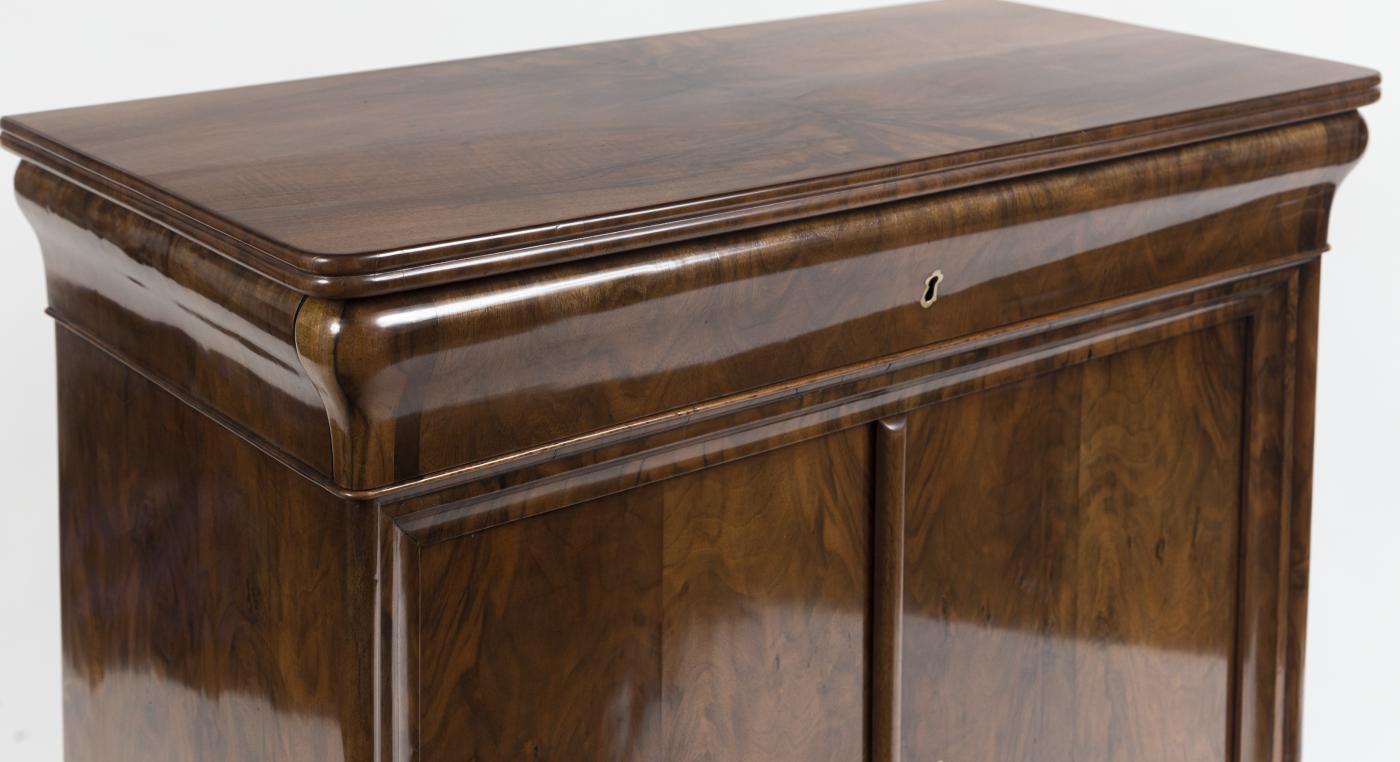 Rare Pair Of Fine French Louis-Philippe Cabinets