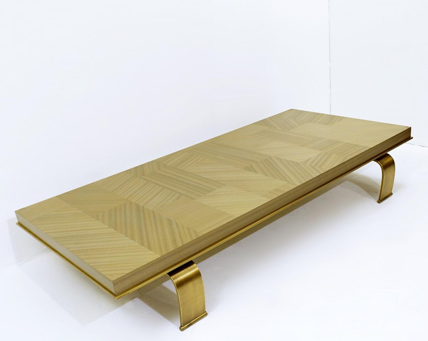 Romeo Sozzi - Contemporary "Sumo" Coffee Table by Romeo Sozzi for ...