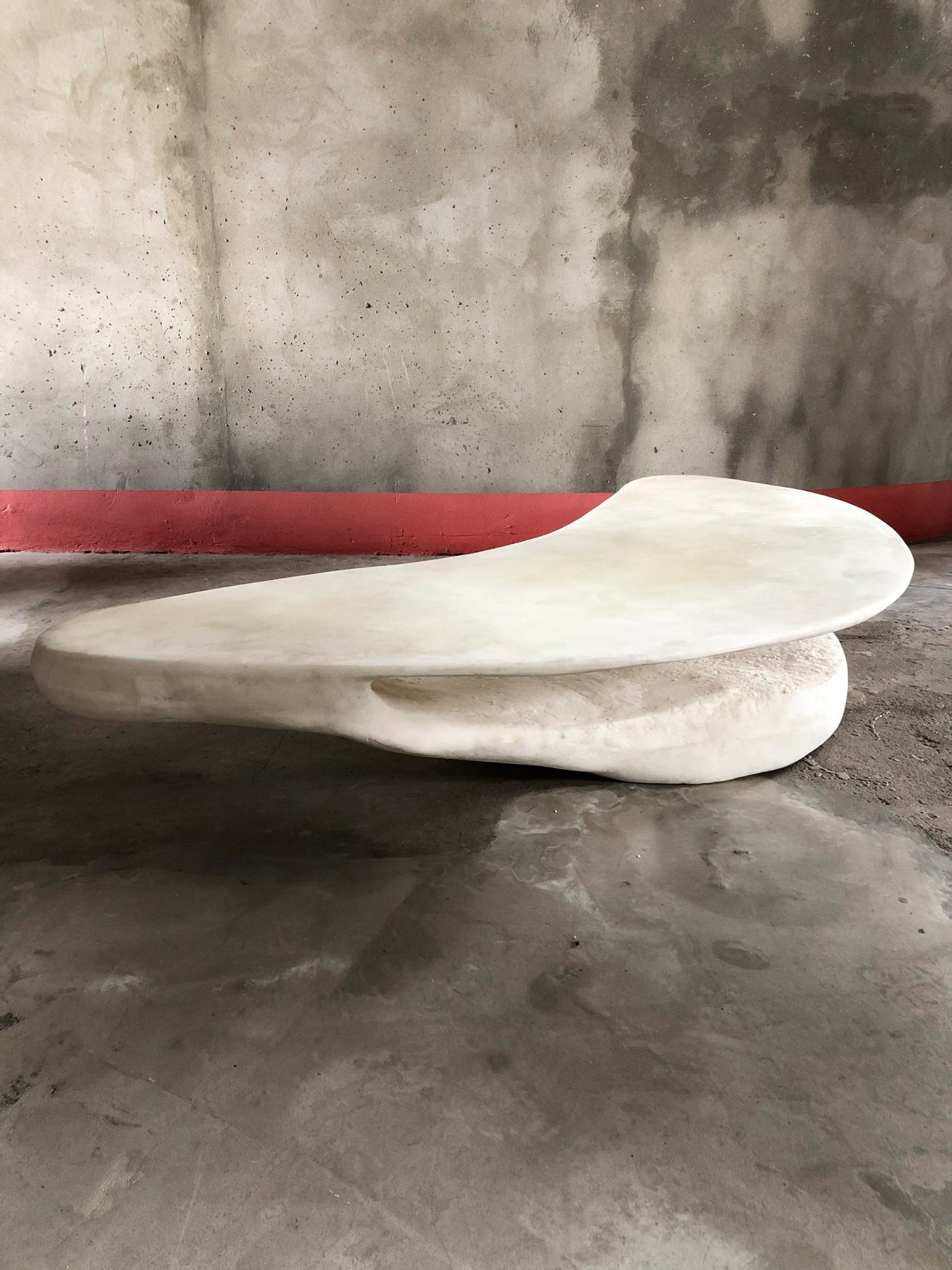 Roxane Lahidji - Hyozan table