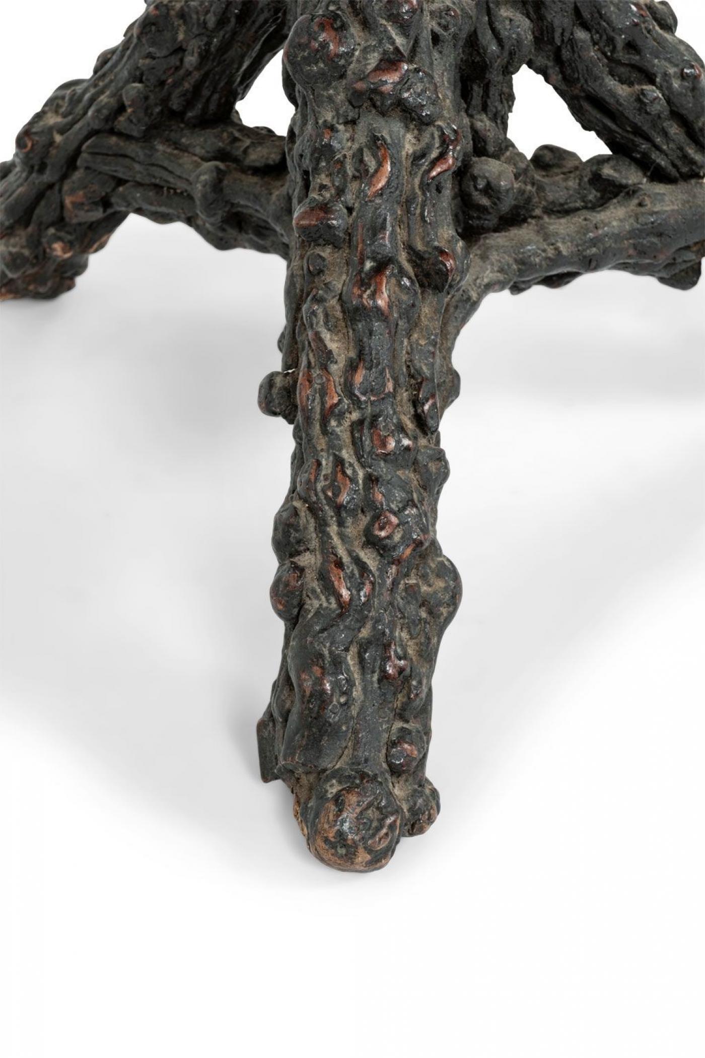 Rustic Folk Art Guerdon Table