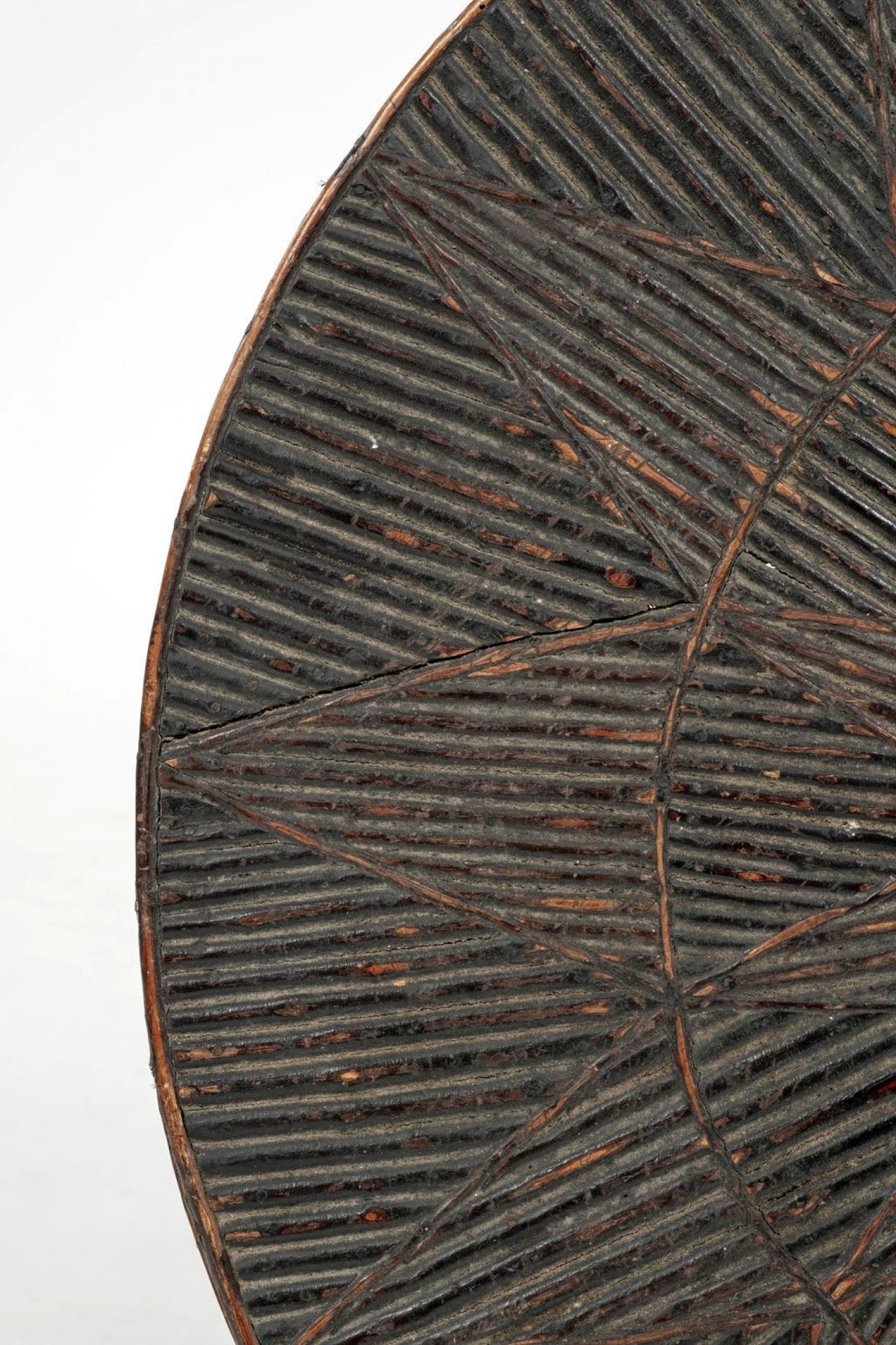 Rustic Folk Art Guerdon Table