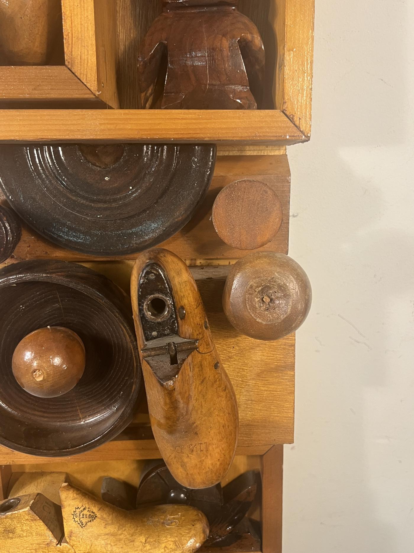 SIGNED POST MODERN WOOD ASSEMBLAGE FOUND OBJECTS WALL SCULPTURE