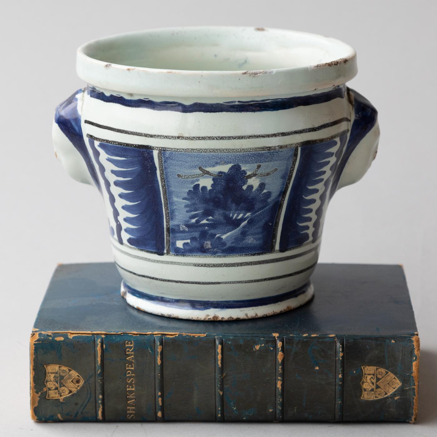 SMALL 18TH CENTURY BLUE AND WHITE FAIENCE CACHE POT