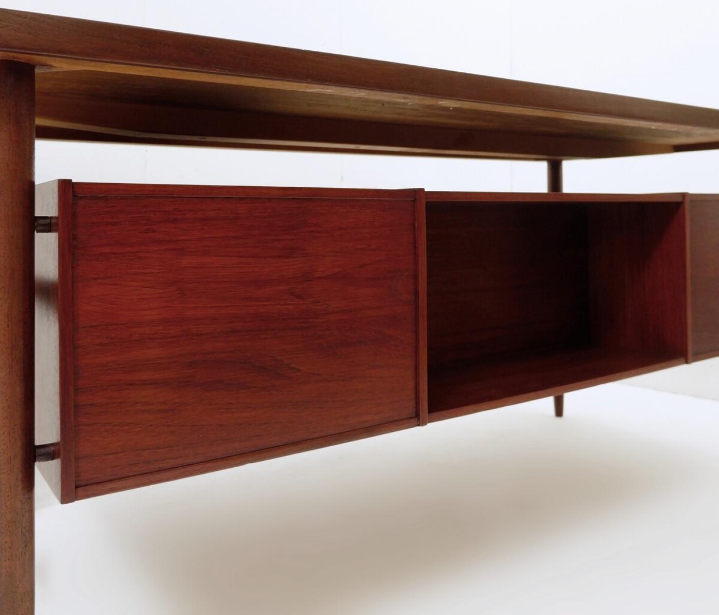 Scandinavian Mid Century Wooden Desk with Drawers