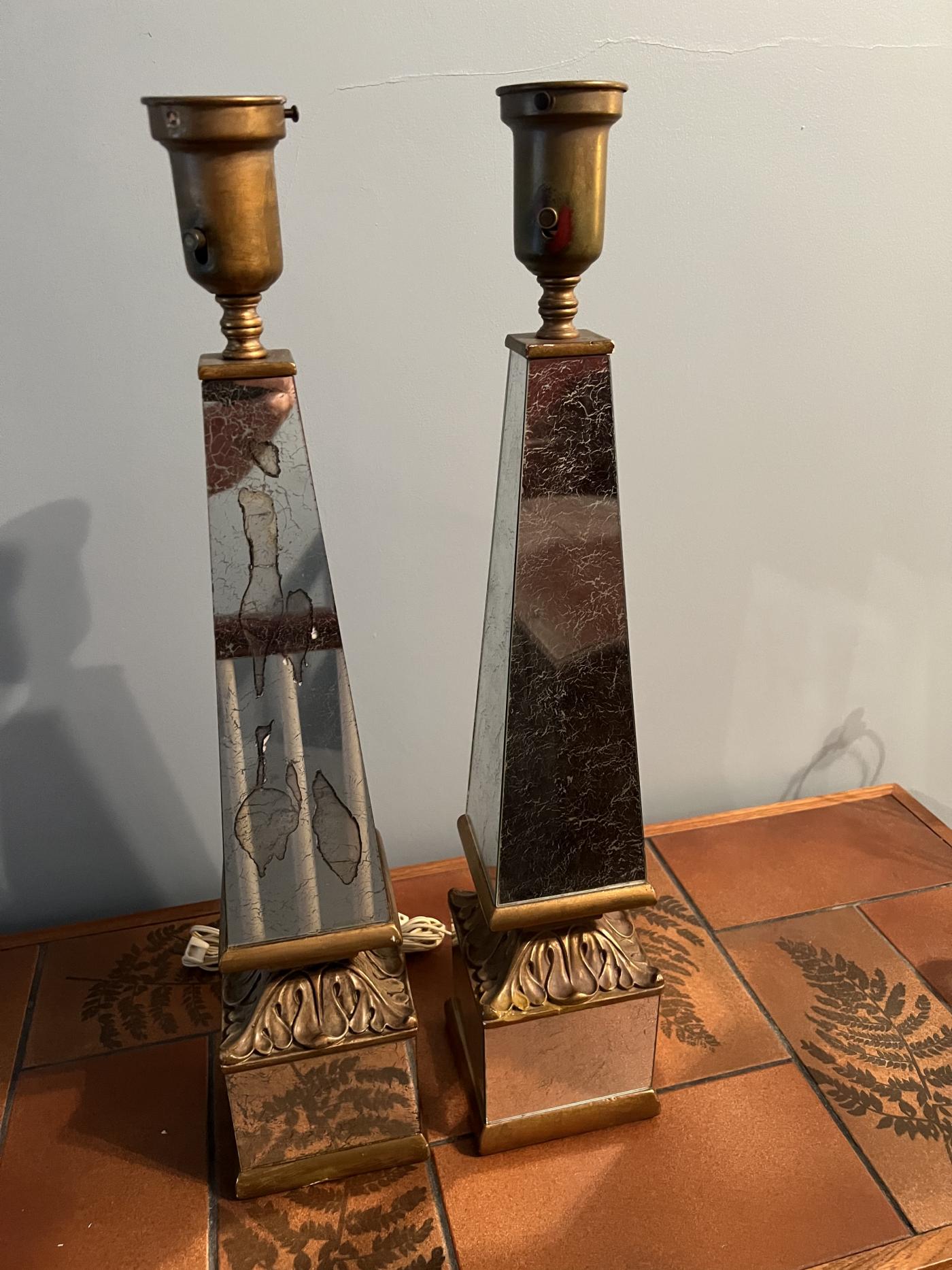 Serge Roche - OBELISK MIRRORED LAMPS WITH ORIGINAL GOLD SHADES IN THE ...