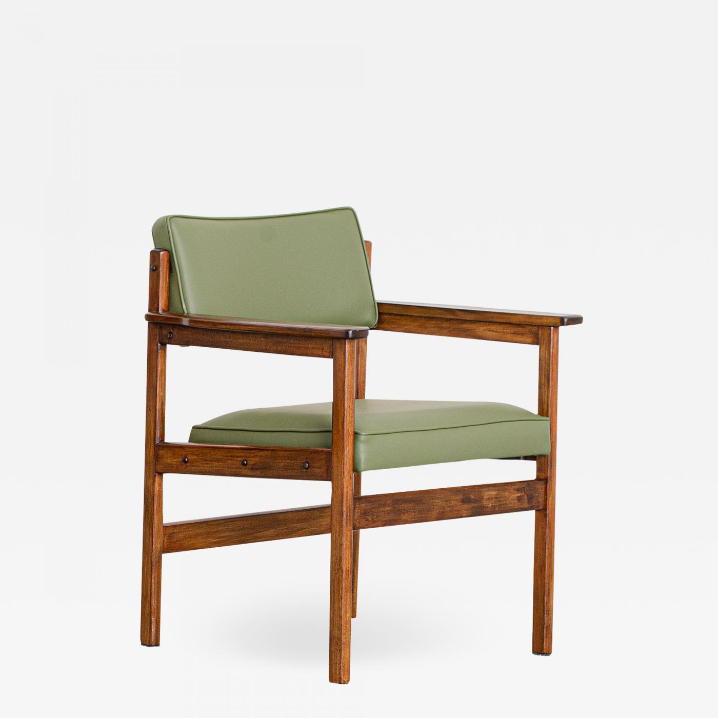 Sergio Rodrigues - Set of 14 "Tião" Armchairs, by Sergio Rodrigues ...