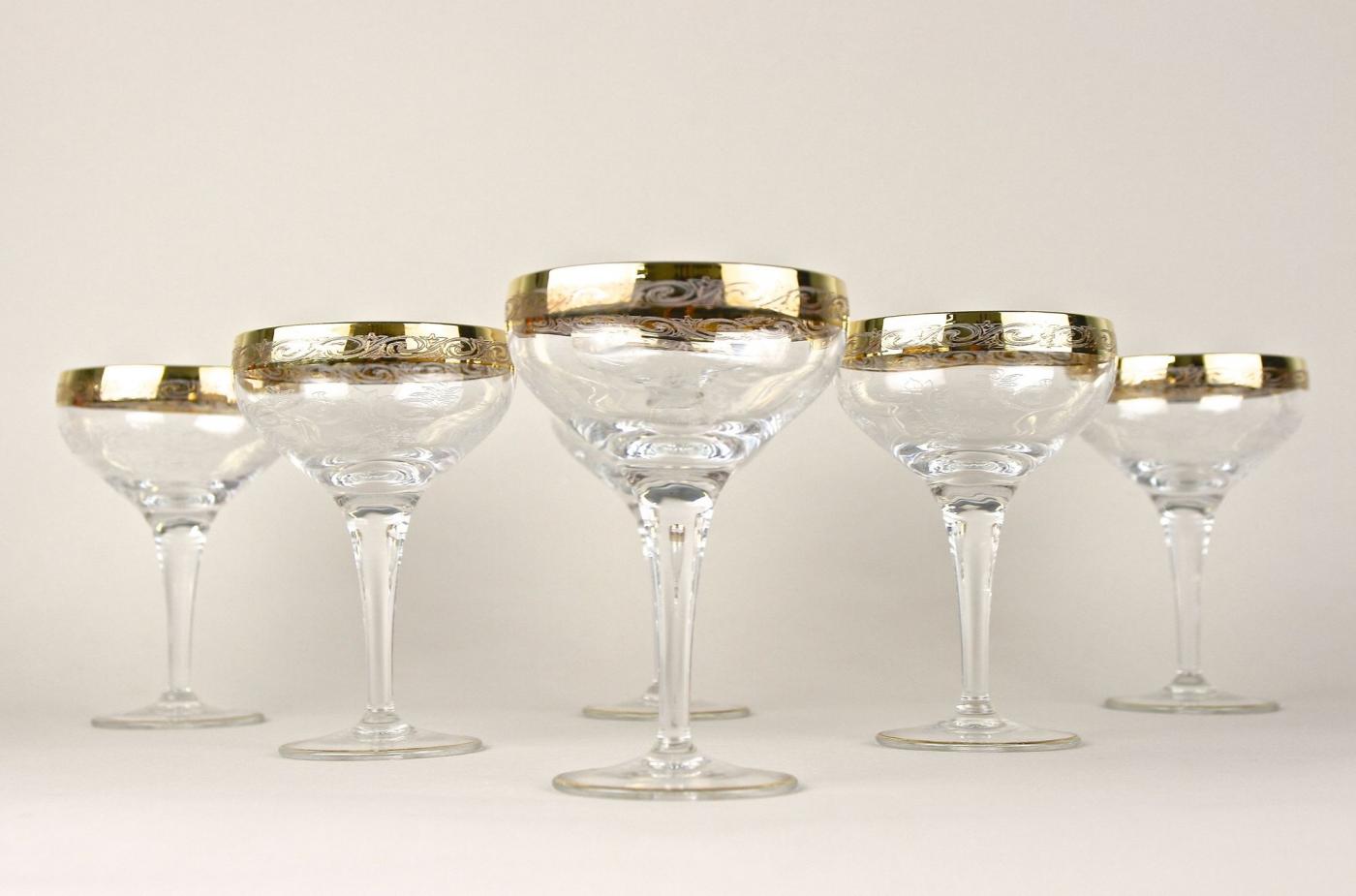 Set Of Six Engraved Murano Champagne Coupe Glasses With Gold Rim, IT ca ...
