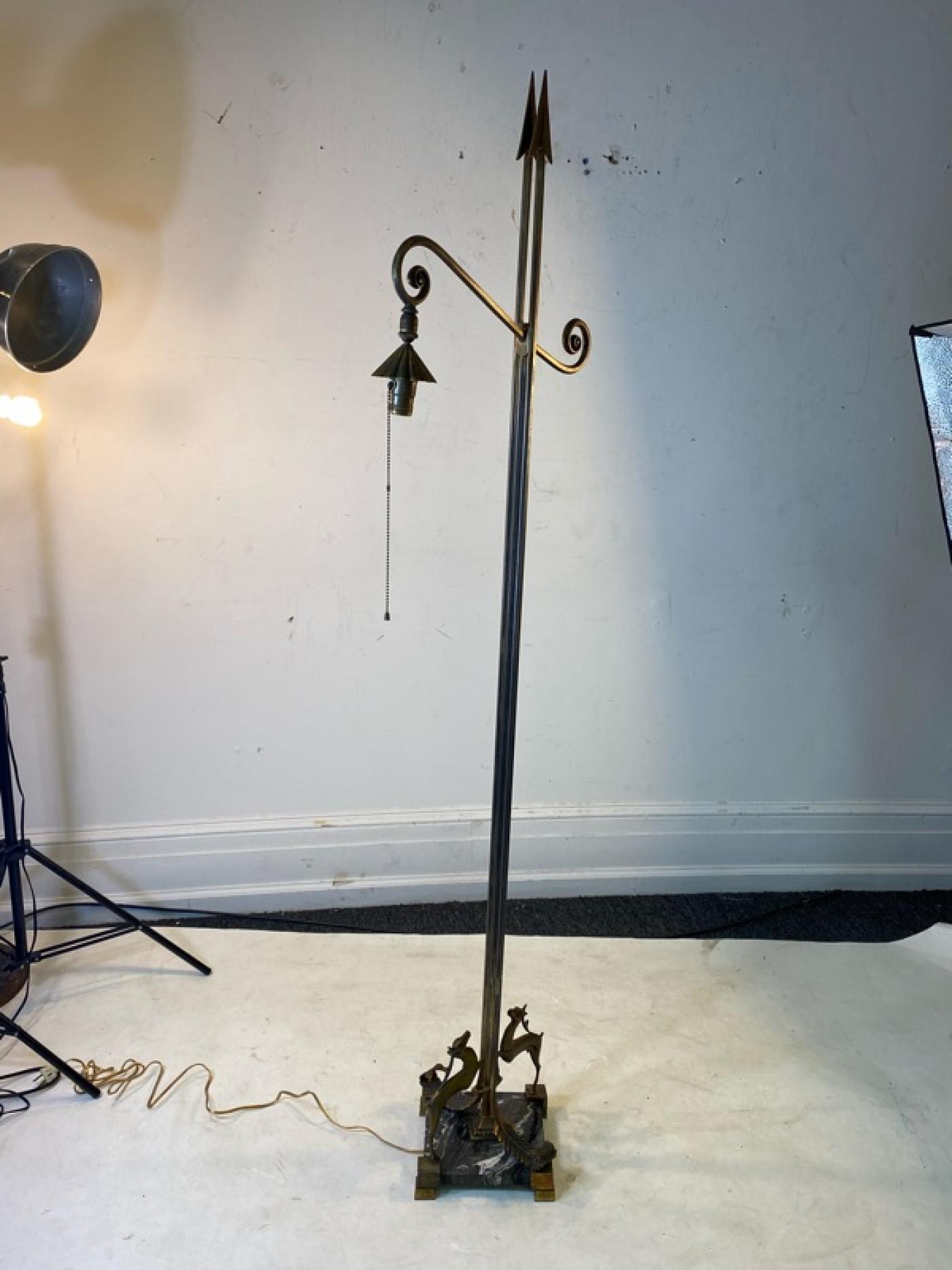 The Crest Company (Crest Lighting Co.) - UNUSUAL ART DECO ARROW AND ...