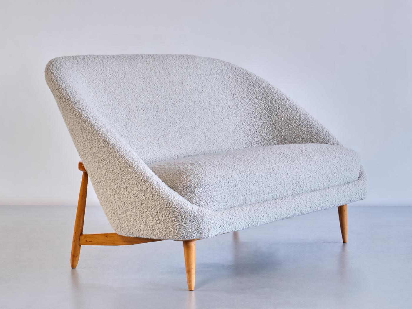 Theo Ruth - Theo Ruth Sofa, Model 115 in Dedar Bouclé and Beech ...