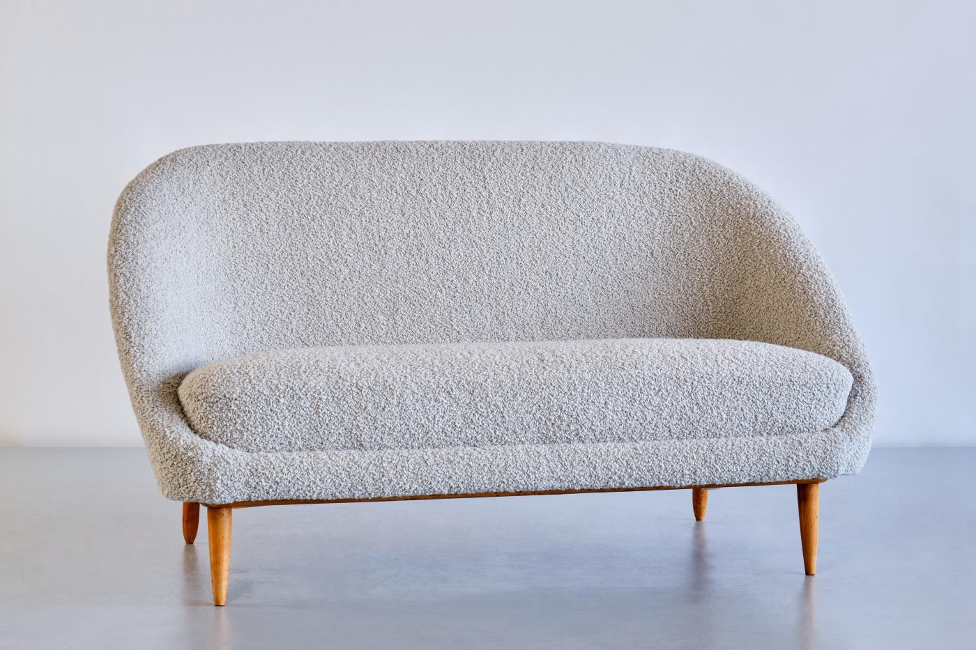 Theo Ruth - Theo Ruth Sofa, Model 115 in Dedar Bouclé and Beech ...