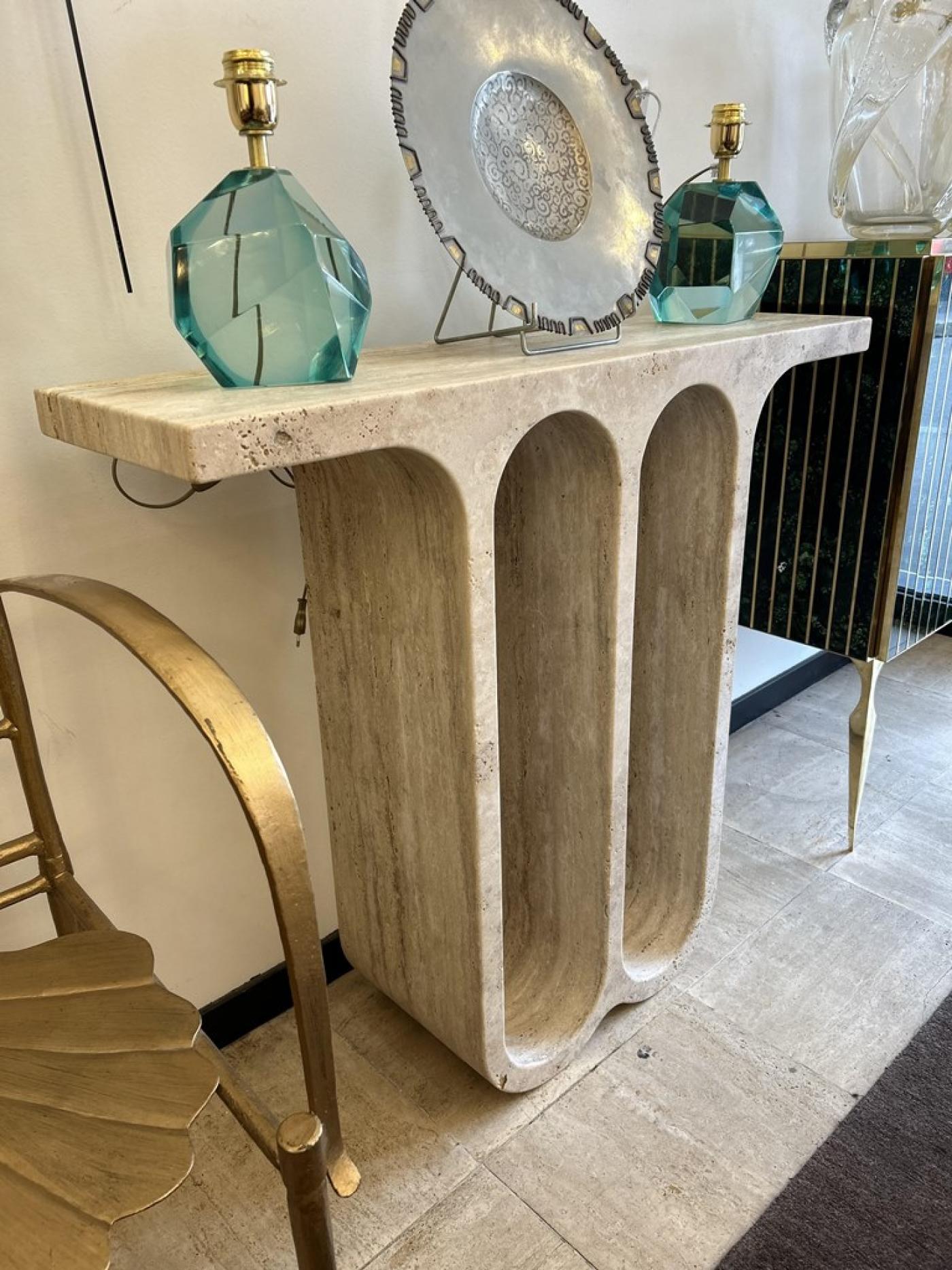 Travertine arch console monobloc sculpture, Circa 1980