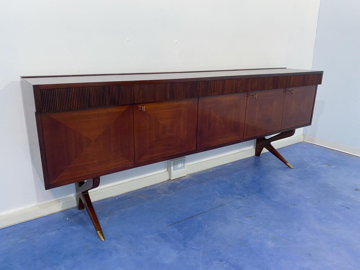 Vittorio Dassi / Mobilificio Dassi / Dassi - Italian Mid-Century Walnut ...