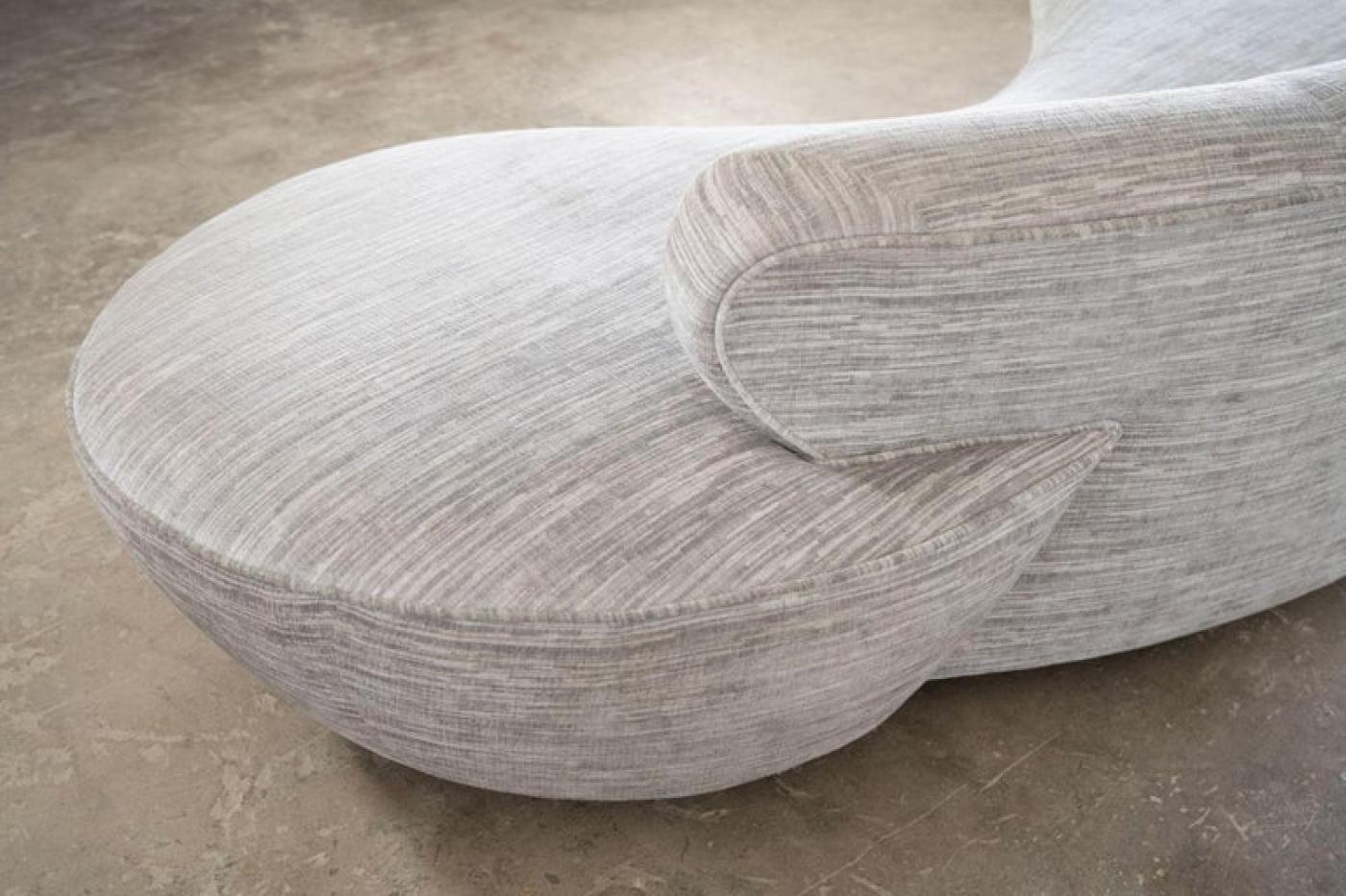 Vladimir Kagan - Vladimir Kagan Cloud Sofa for Directional with Stained Oak Pedestal Bases