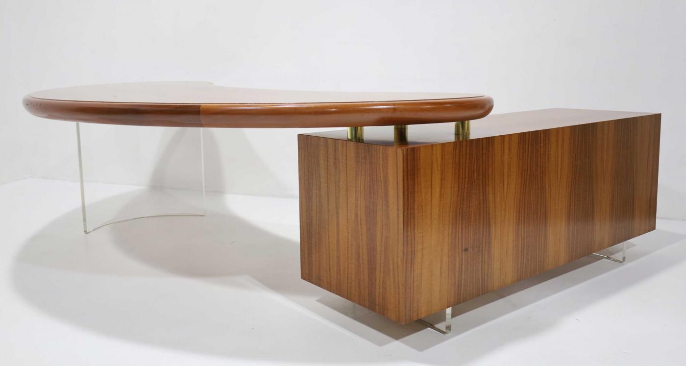 Vladimir Kagan - Vladimir Kagan Kidney Desk with Credenza in Tawi Wood