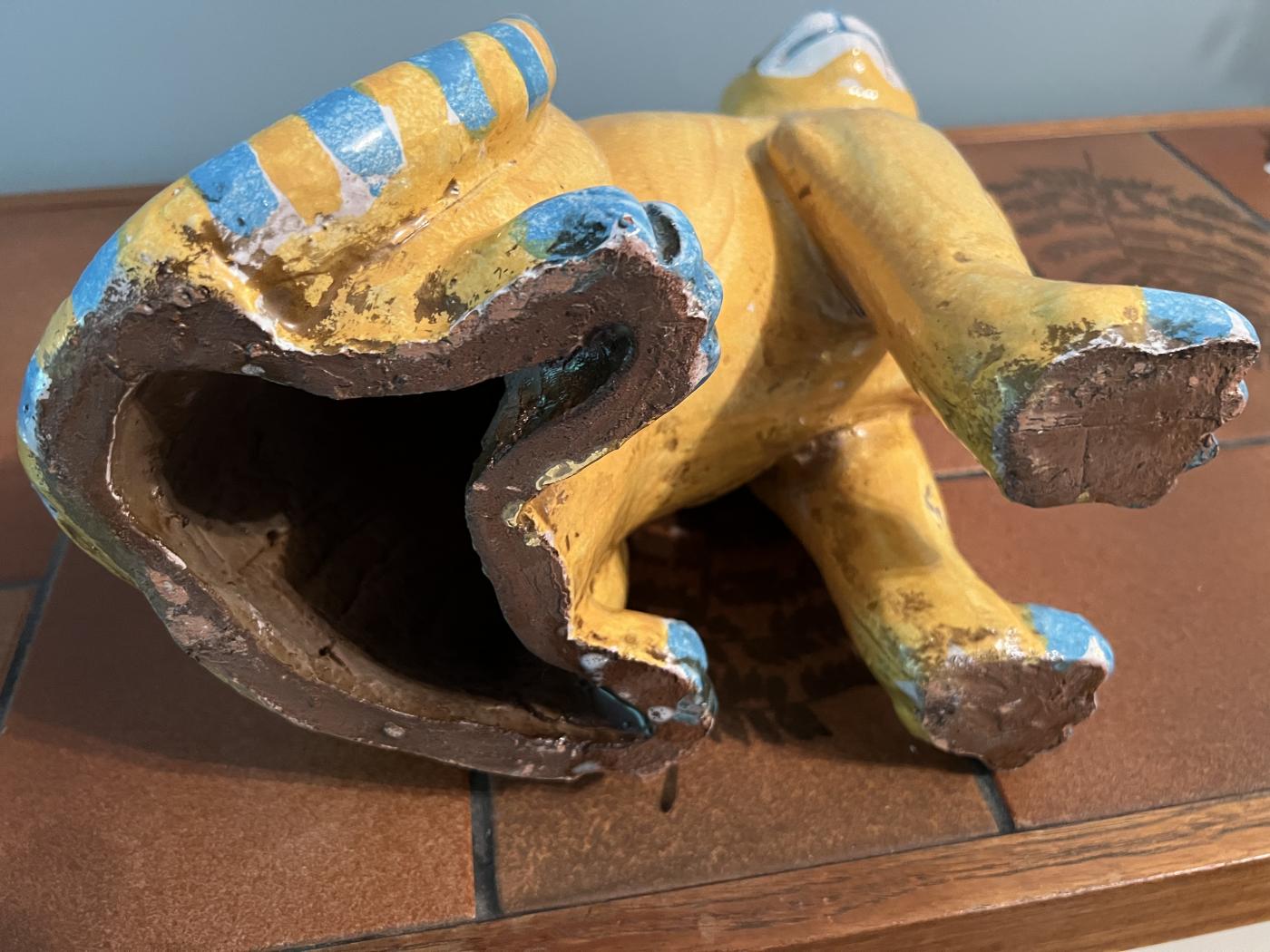 Walter Bosse - AUSTRIAN YELLOW TERRACOTTA CAT WITH GREEN GLASS EYES