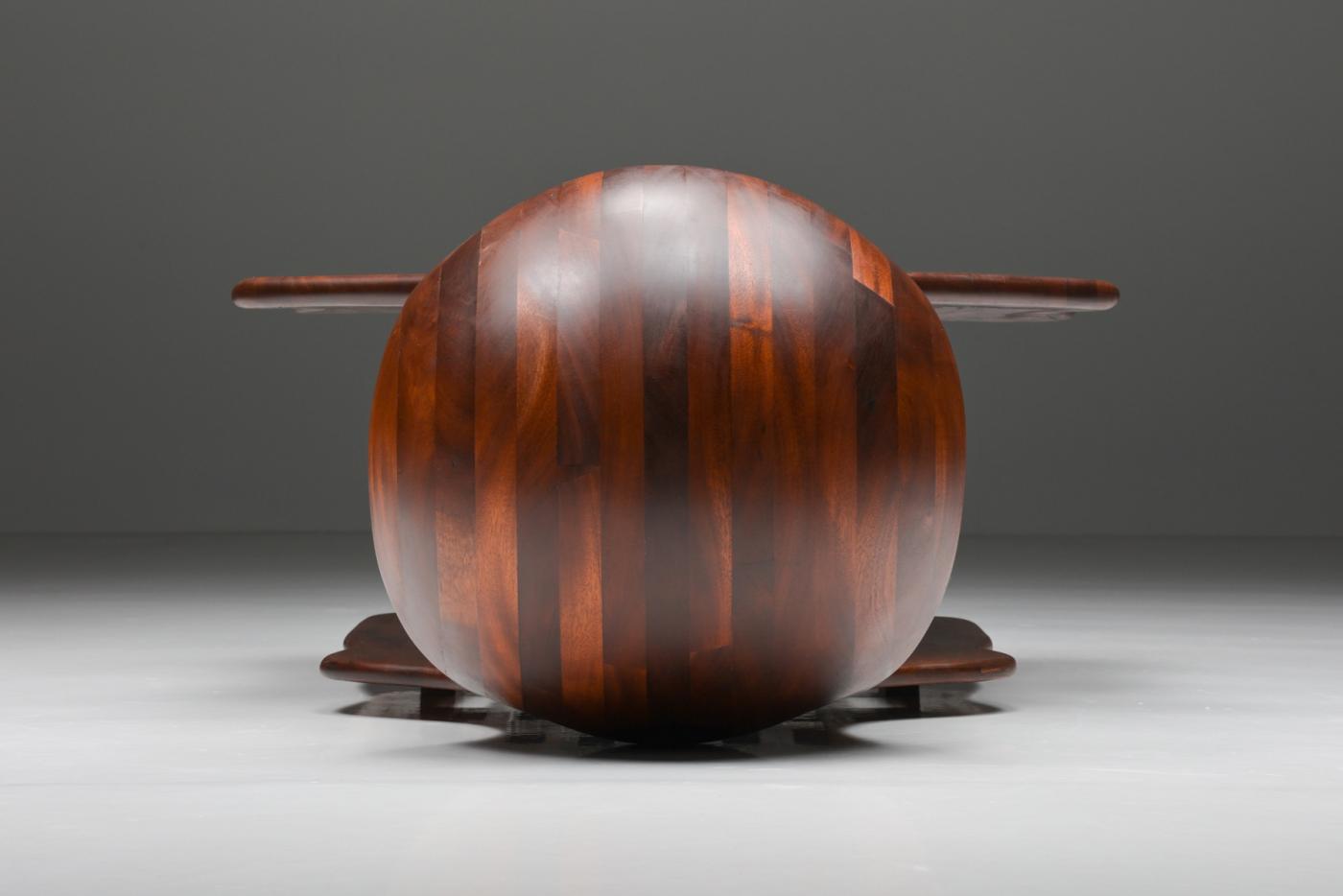 Wendell Castle - Studio Craft Coffee Table Modern Era USA, 1970's