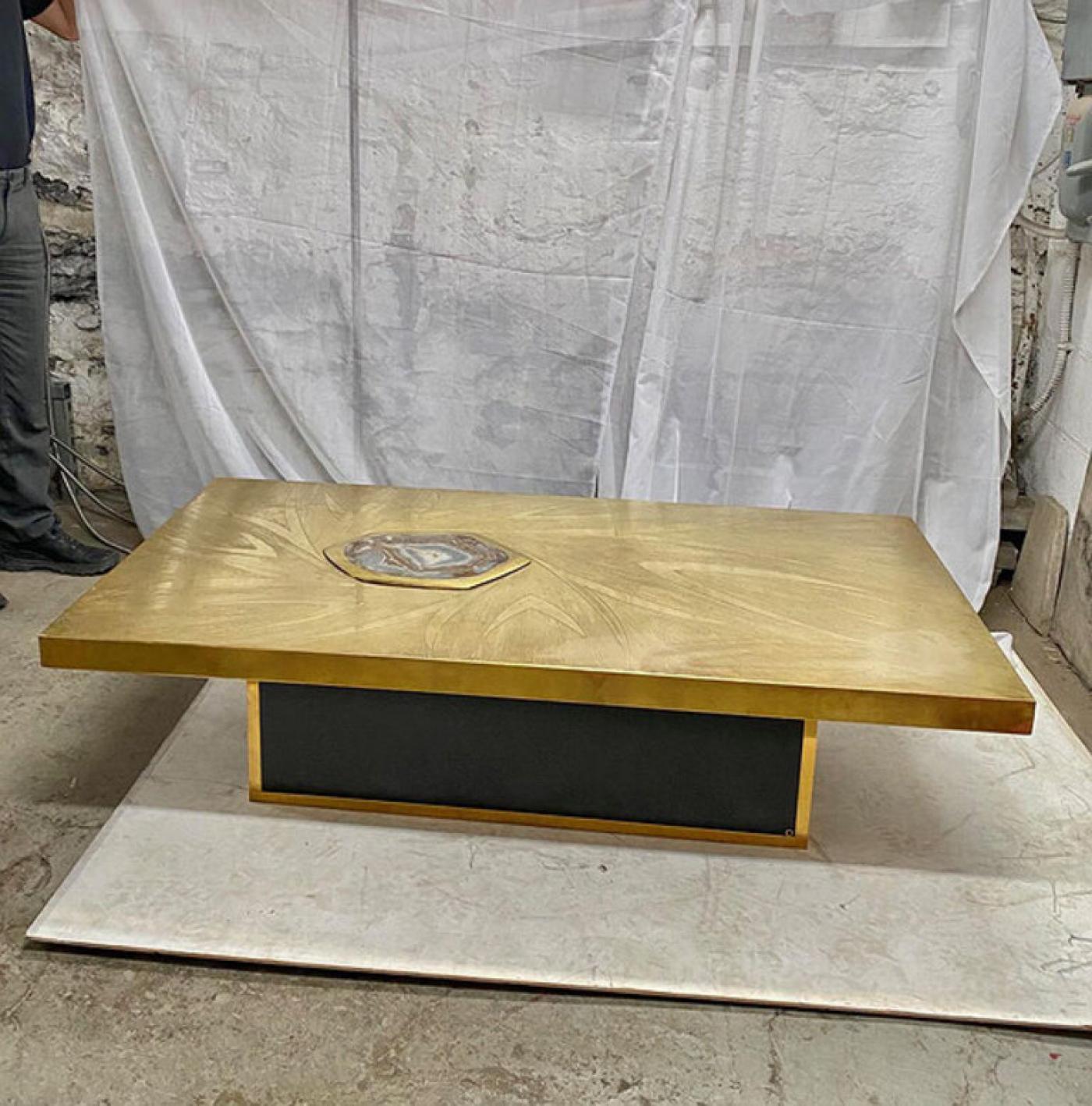 Willy Daro - STUNNING BRASS ACID ETCHED COFFEE TABLE BY WILLY DARO