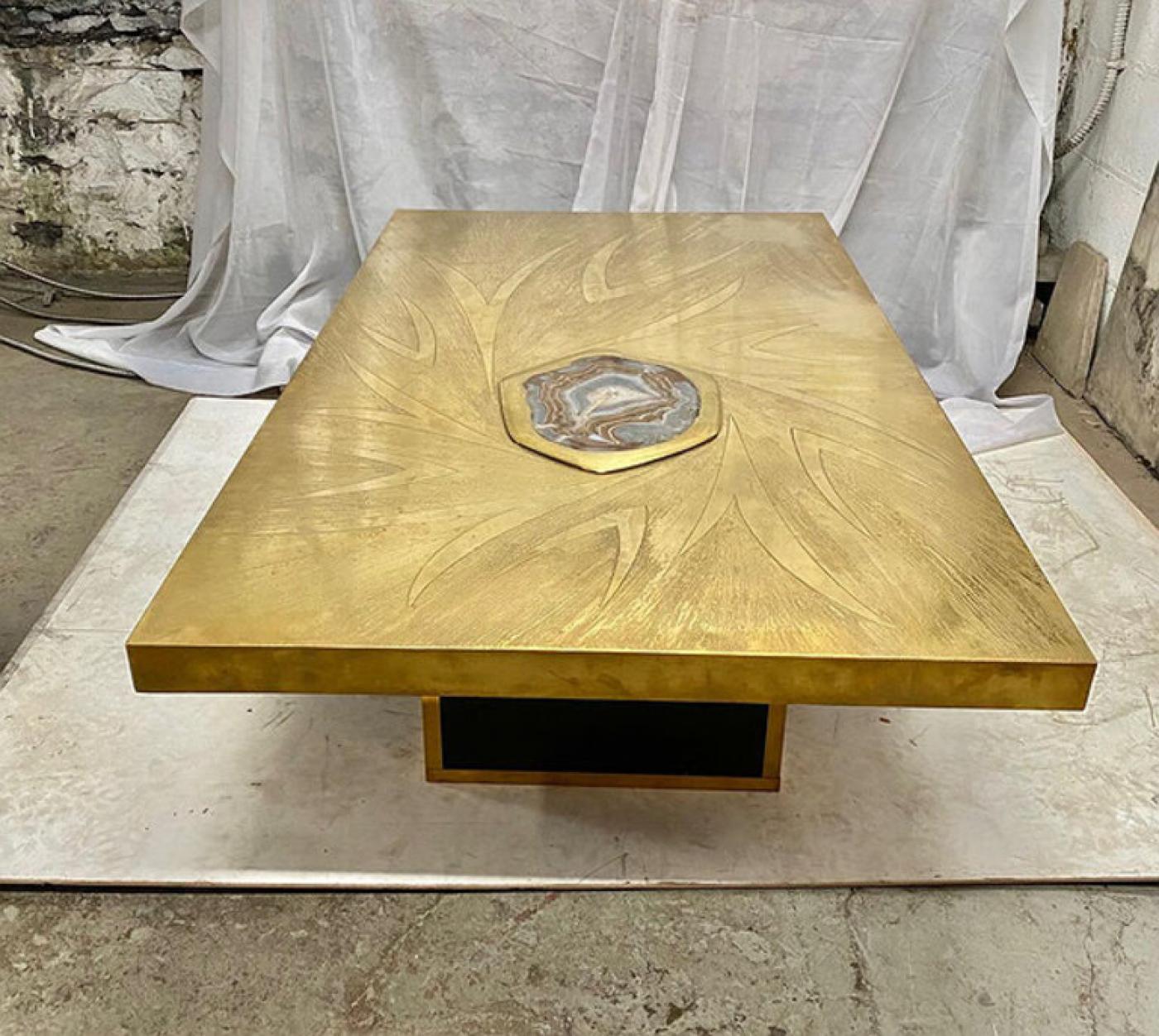 Willy Daro - STUNNING BRASS ACID ETCHED COFFEE TABLE BY WILLY DARO