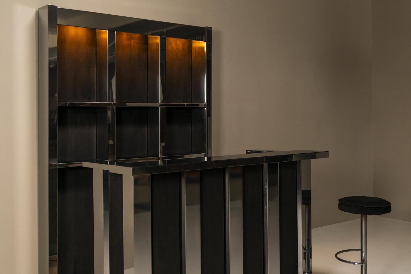 Willy Rizzo - Hollywood Regency Bar In Aluminum In The Style Of Willy ...