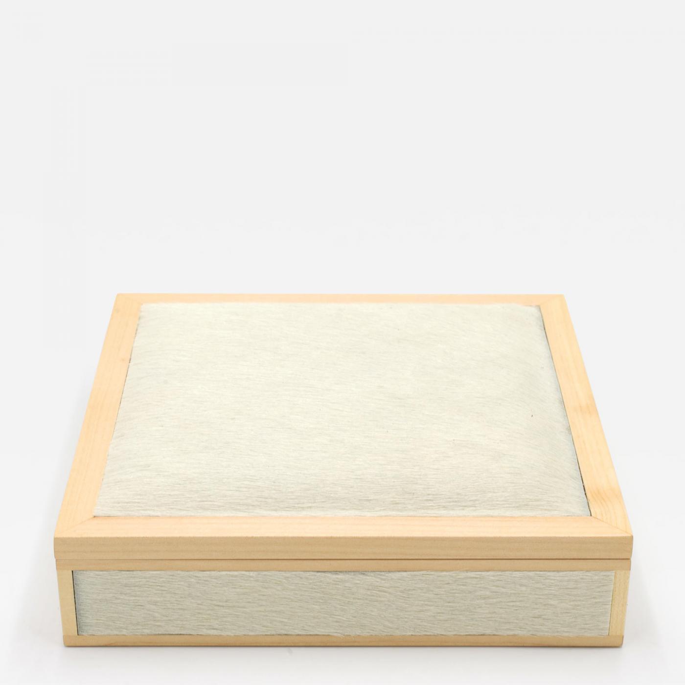 Wood And White Pony Hair Box 1